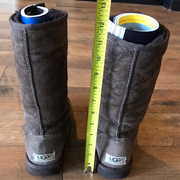 UGG | Shoes | Ugg Classic Boots Brown Color Sz 6 | Poshmark